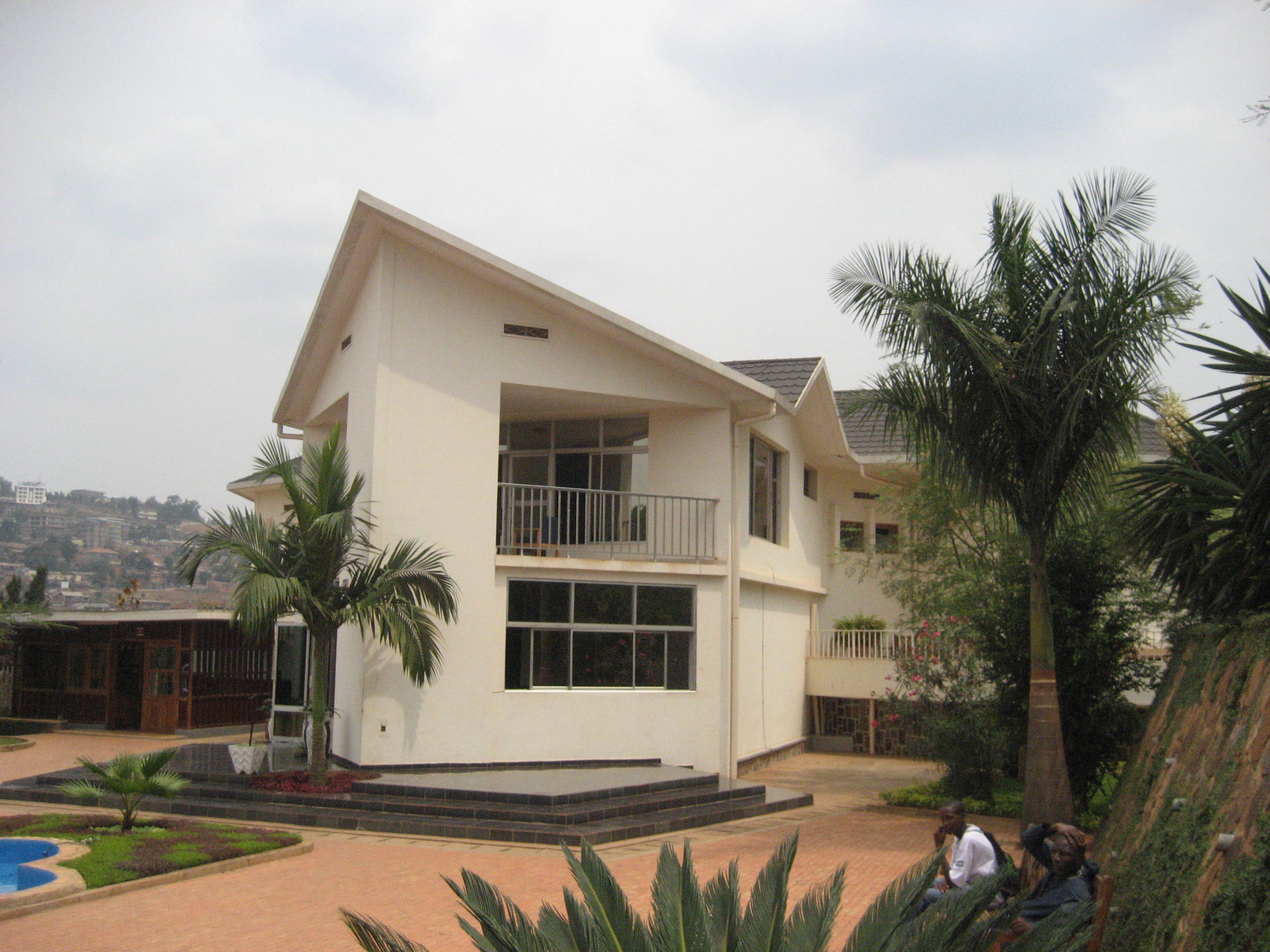 Kigali Genocide Memorial – Hey Loons